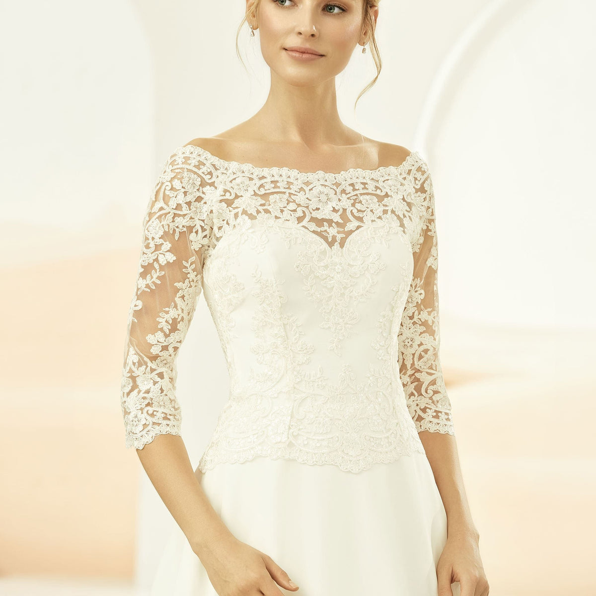 Lace Bolero – Boutique JAGA